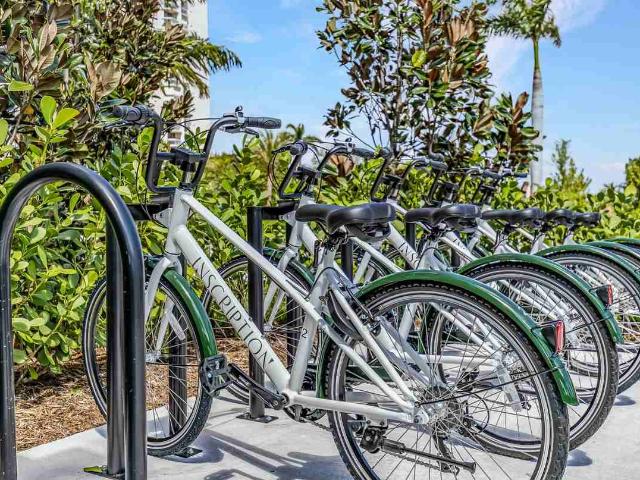 Inscription West Palm Beach 1 Bedroom Apartment for Rent at 1991 Presidential Way, West Palm Beach, FL 33401 President Country Club