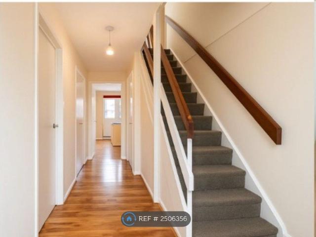 Inskip Road, Chadwell Heath RM8, 4 bed semi detached house to rent, £4,000 pcm | PrimeLocation