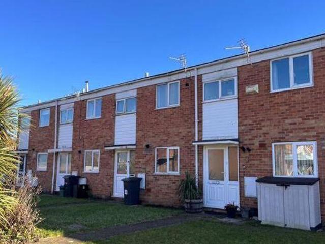 Insley Gardens, Hucclecote, 3 Bedroom Terraced