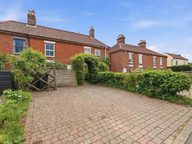 Intwood Road, Cringleford NR4, 3 bed property to rent, £1,495 pcm | PrimeLocation