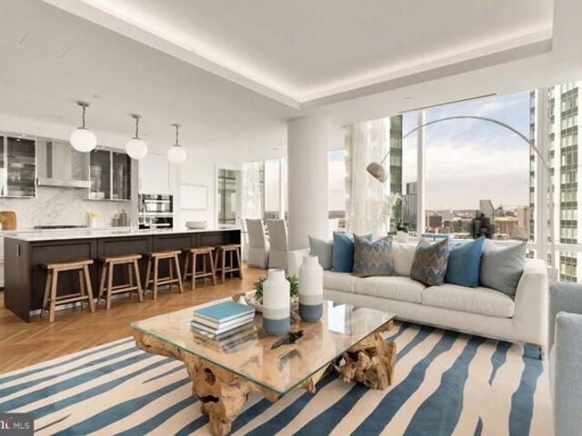 International Dr Unit,baltimore, Condo For Sale