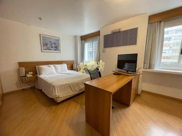 International Plaza Flat