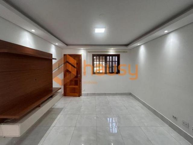 INTERLAGOS!CASA À VENDA OU PARA LOCAÇÃO! CONFORTO, ESPAÇO E ÓTIMA LOCALIZAÇÃO!