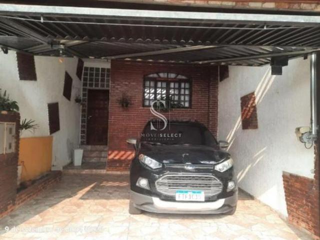 Interlagos Casa de 125m² com 5 dormitórios/1 suite com banheira, com área de lazer e 2 vagas