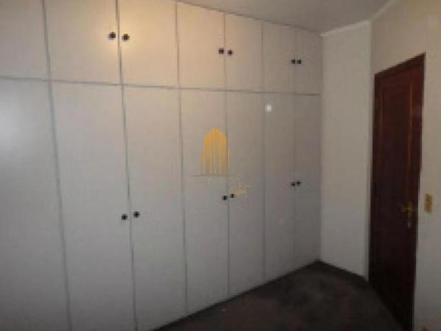 INTERLAGOS SOBRADO DE 224M² COM 4 DORMITORIOS, 3 SUITES E 2 VAGAS