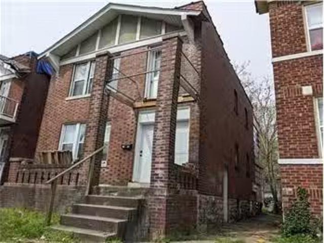 Investor Special in Gravois Park!