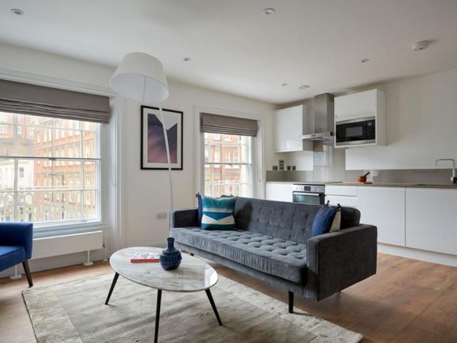 Inverness Mews, Queensway, London, W2 1 bed flat to rent £4,312 pcm £995 pw
