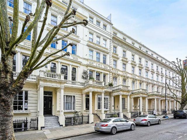 Inverness Terrace, Hyde Park W2, 1 bed flat to rent, £3,150 pcm | PrimeLocation