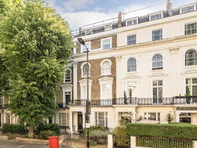 Inverness Terrace, London W2 1 bed flat to rent £2,708 pcm £625 pw