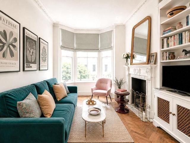 Inverness Terrace, Paddington, London W2, 2 bed flat to rent, £3,705 pcm | PrimeLocation