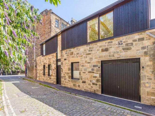 Inverleith Terrace Lane, Edinburgh