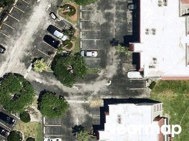 Inverrary Blvd Apt