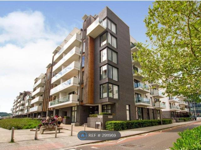 Invicta, Bristol BS1, 1 bed flat to rent, £1,350 pcm | PrimeLocation