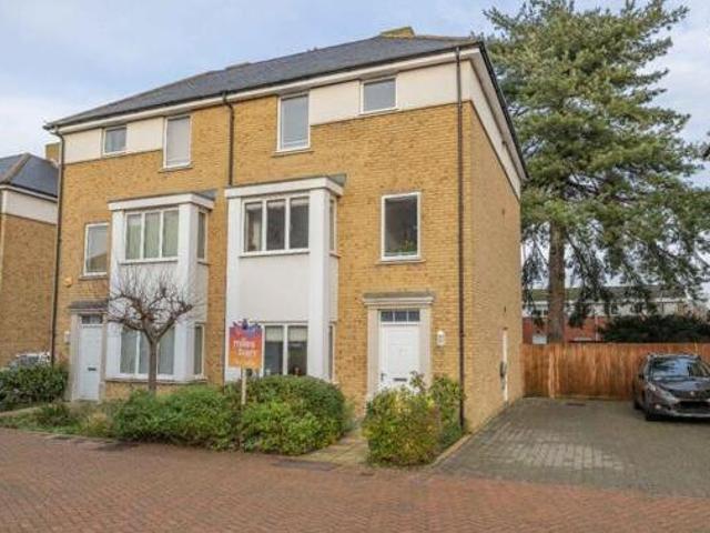 Invicta Close, Canterbury, 4 Bedroom Semi detached