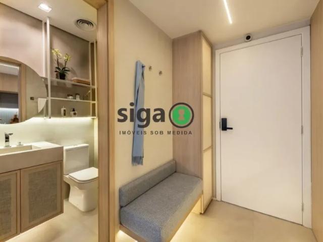 Studio pé direito 3,70m em um dos endereços mais desejados de São Paulo