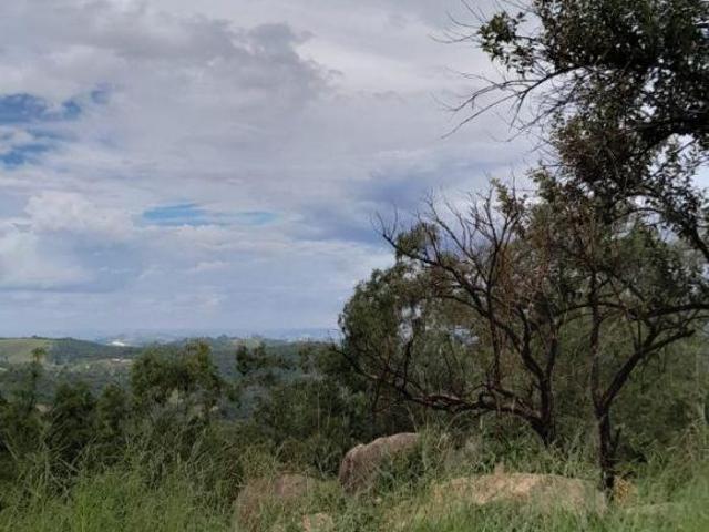 Invista em terreno em São Roque e proteja seu patrimônio