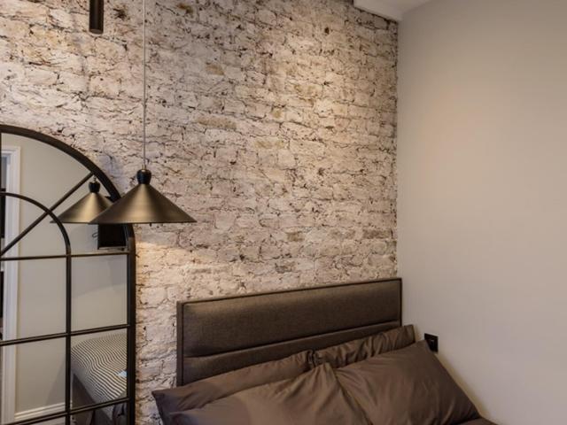 Inviting 1 bedroom flat close to West Hampstead Tube Has an Apartment