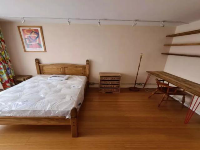 Inviting double bedroom in Shoreditch Has a Room