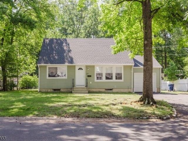 Inwood Pl, Plainfield, Home For Sale
