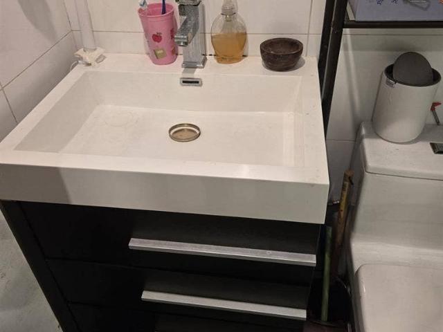 ISO Three Roommates | Crown Heights