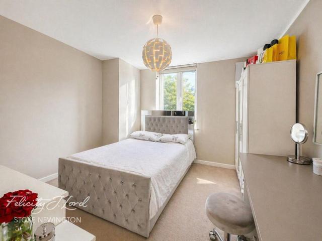Isobel Place, LONDON 2 bed apartment to rent £2,300 pcm £531 pw