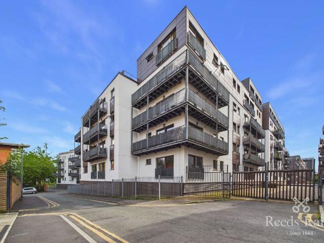 Isaac Way, Manchester, Greater Manchester M4, 2 bed flat to rent, £1,250 pcm | PrimeLocation