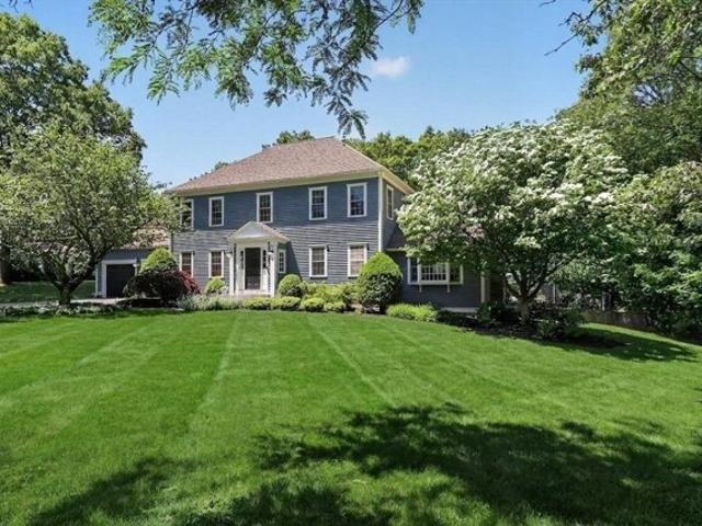Isaac Sprague Dr, Hingham, Home For Sale