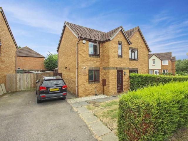 Isaacson Drive, Wavendon Gate MK7, 3 bed semi detached house to rent, £1,575 pcm | PrimeLocation