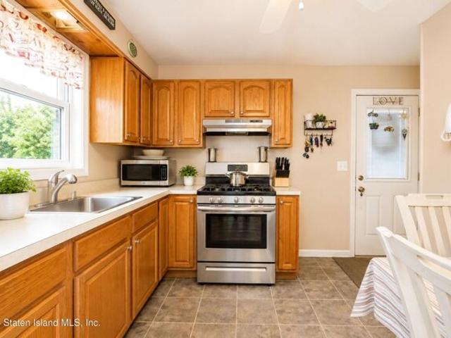 Isabella Ave, Staten Island, Home For Sale