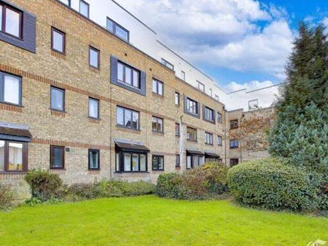 Isabella Close, Southgate, 1 Bedroom Apartment