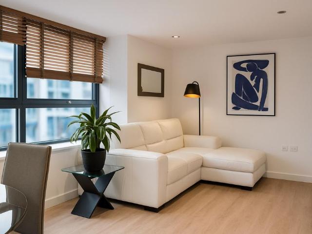Isabella Mews, London, N1 3 bed apartment to rent £3,750 pcm £865 pw