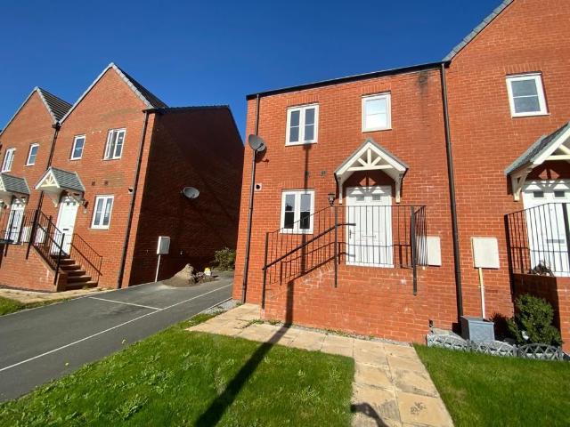 Iscoed, Llanelli SA15, 3 bed semi detached house to rent, £850 pcm | PrimeLocation