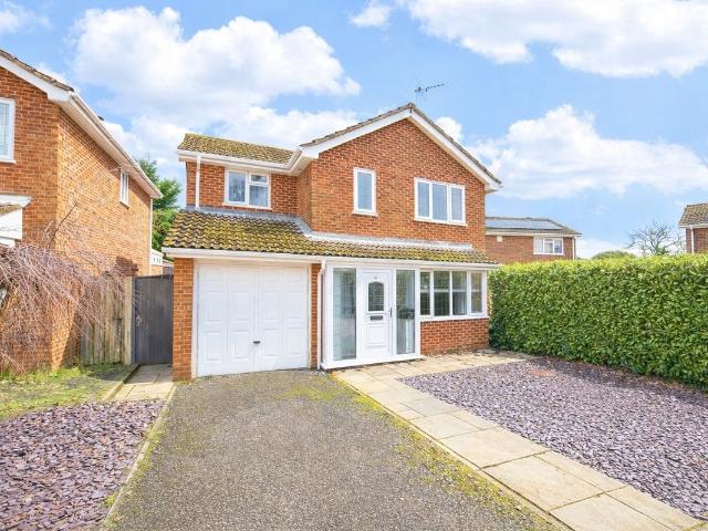 Isis Close, Lympne, Hythe, Kent CT21, 4 bed detached house to rent, £1,750 pcm | PrimeLocation
