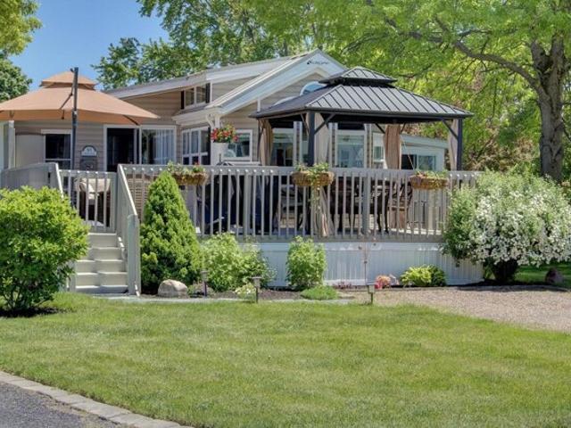 Island Cir, South Hero, Property For Sale