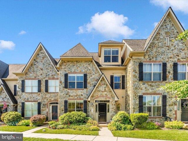 Island Grove Blvd, Frederick, Home For Sale