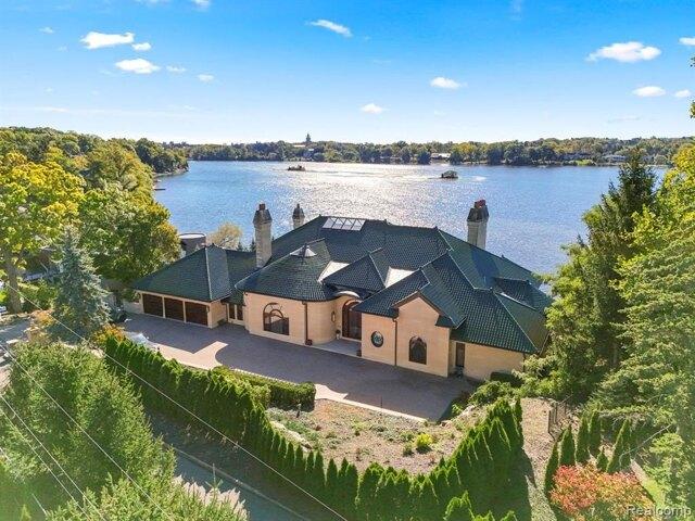 Island Ln, Bloomfield Hills, Home For Sale