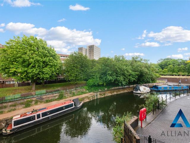 Island Row, London E14, 2 bed flat to rent, £2,250 pcm | PrimeLocation
