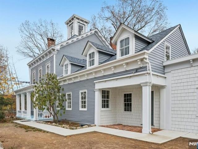 Island Rd, Mahwah, Home For Sale