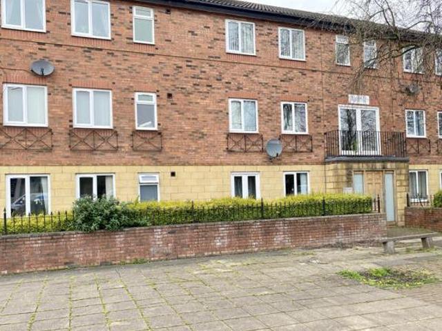 Islands, Liverpool Road, 2 Bedroom Flat