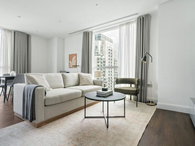 Isle Of Dogs E14, 2 bed flat to rent, £4,890 pcm | PrimeLocation