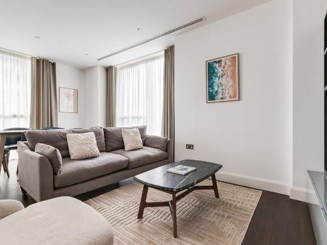 Isle Of Dogs E14, 3 bed flat to rent, £5,240 pcm | PrimeLocation