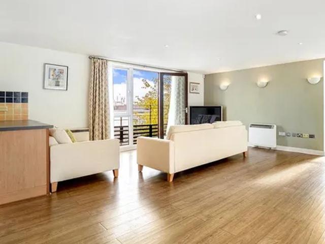 Isle House, 1 Cold Harbour, London, E14 9NS, United Kingdom | 2 bed house for rent #166051349 | Rentberry