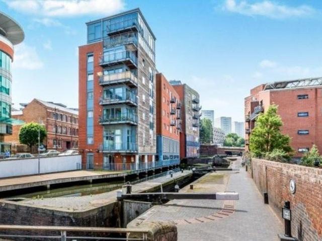 Islington Gates, Fleet Street. 2 bed apartment to rent £1,150 pcm £265 pw