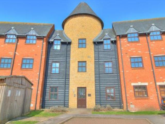 Islington Grove, Milton Keynes, 2 Bedroom Apartment