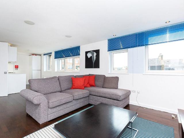 Islington On The Green, 12A Islington Green, Angel, London N1, 2 bed flat to rent, £3,900 pcm | PrimeLocation