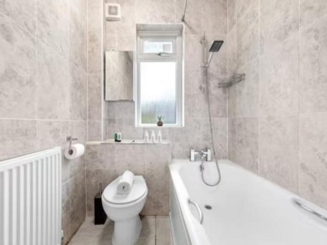 Islington N10, 1 bed flat to rent, £3,000 pcm | PrimeLocation