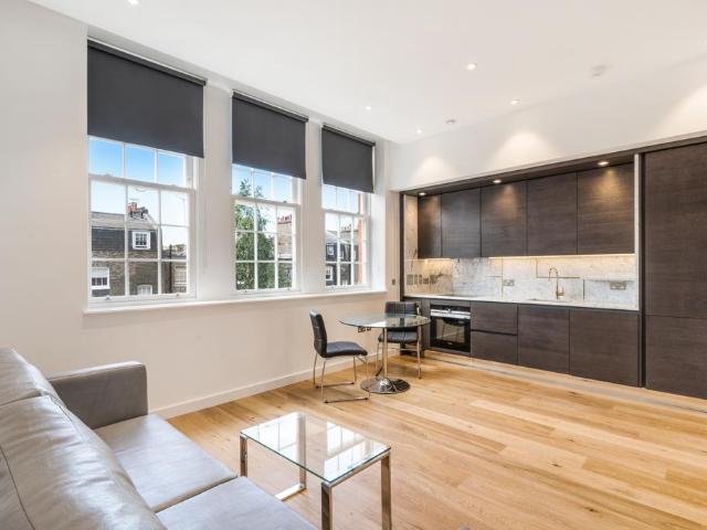 Islington Square, 8 Esther Anne. 1 bed flat to rent £2,773 pcm £640 pw