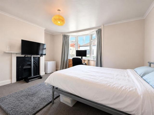 Islingword Road, Brighton BN2, Room to rent, £775 pcm | PrimeLocation