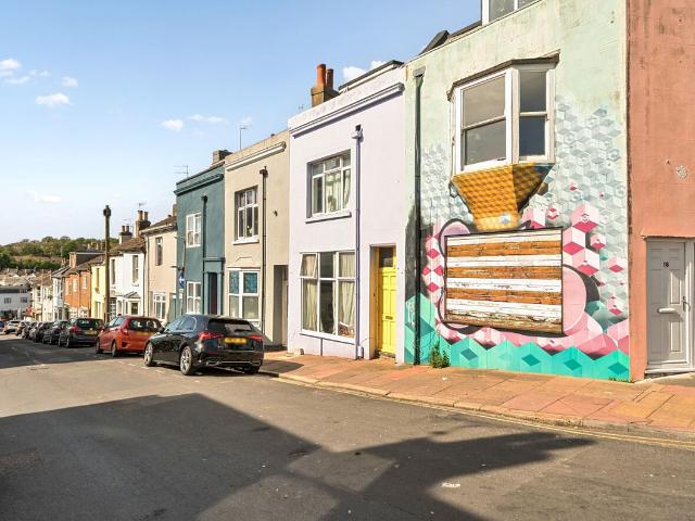 Islingword Road, Brighton, East Sussex BN2, 5 bed terraced house to rent, £3,402 pcm | PrimeLocation