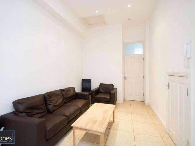 Islip Street, Kentish Town, London, NW5